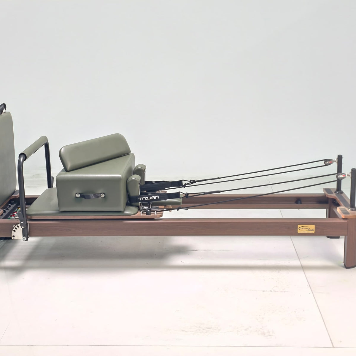 Studio AURALIS Aluminum Green Pilates Reformer – Special Edition ...